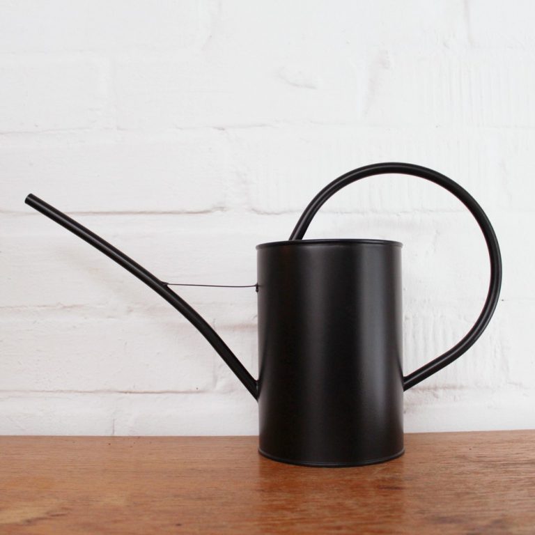 Savanna Watering Can - Black Matte - The Nunhead Gardener