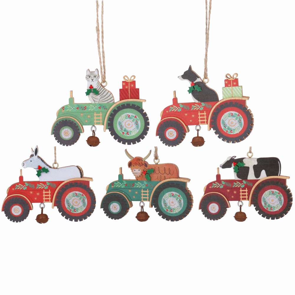 Wooden Animals in Tractor Decoration - The Nunhead Gardener